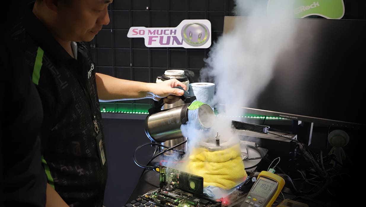 ASRock Z890 Taichi OCF